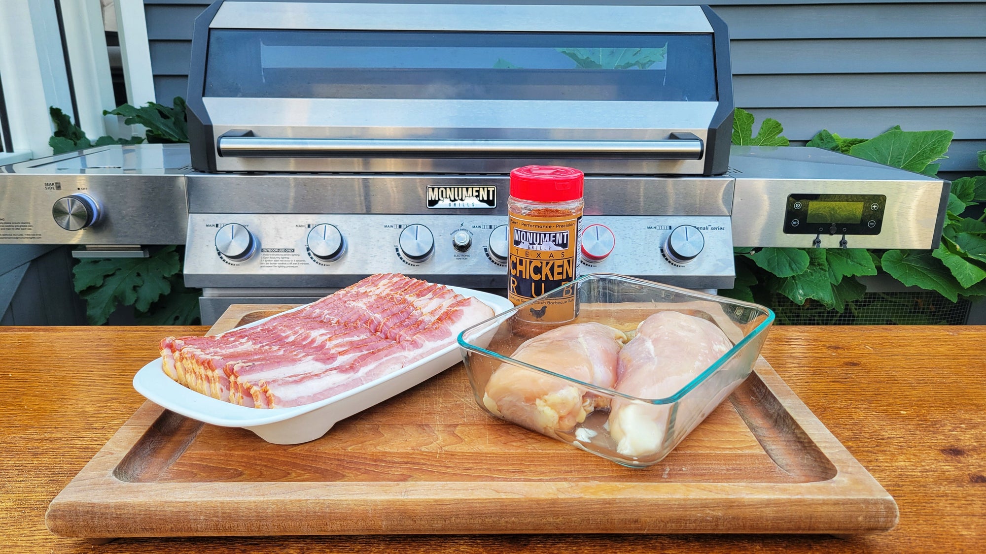 Easy Bacon Wrapped Chicken Breasts on Monument Gas Grill – Monument Grills